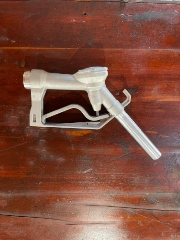 O652 New Gas Pump Handle by GPI | EstateSales.org