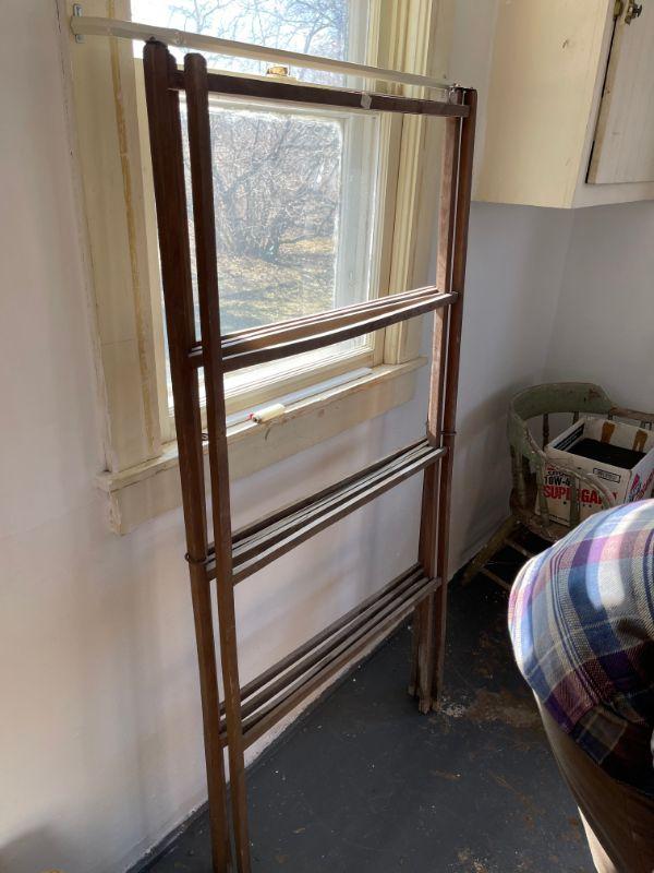 Primitive drying rack | EstateSales.org