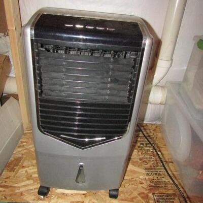 LOT 130 KUULAIRE PORTABLE EVAPORATIVE AIR COOLER | EstateSales.org