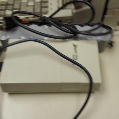 Vintage Zenith TurbosPORT 386 Computer | EstateSales.org