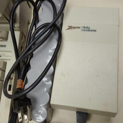 Vintage Zenith TurbosPORT 386 Computer | EstateSales.org