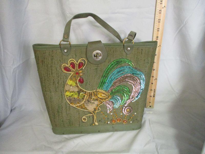 Lot 65 - Rooster Purse | EstateSales.org