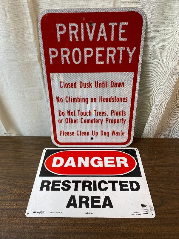 Lot 11 s Signs Markers Warning Metal Steampunk Industrial | EstateSales.org