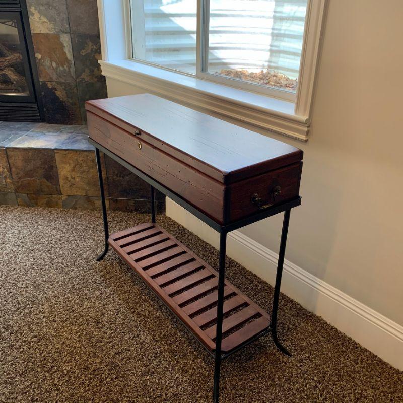 2 Day Designs Hand Crafted Side Table | EstateSales.org