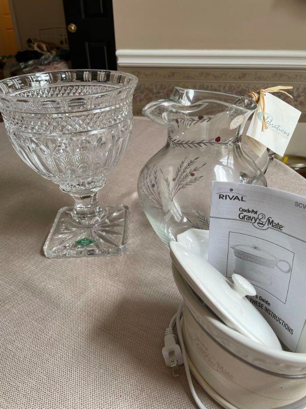Crystal, Glass & Gravy | EstateSales.org