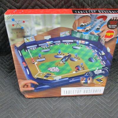 Lot 44 - Tabletop Baseball Game 1 Of 2 | EstateSales.org