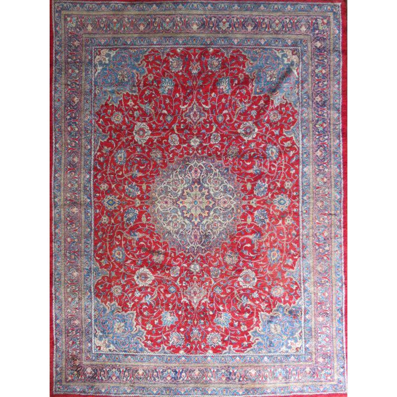 Persian arak Vintage Rug 13'1"x9'8" Retail $13069.5 | EstateSales.org
