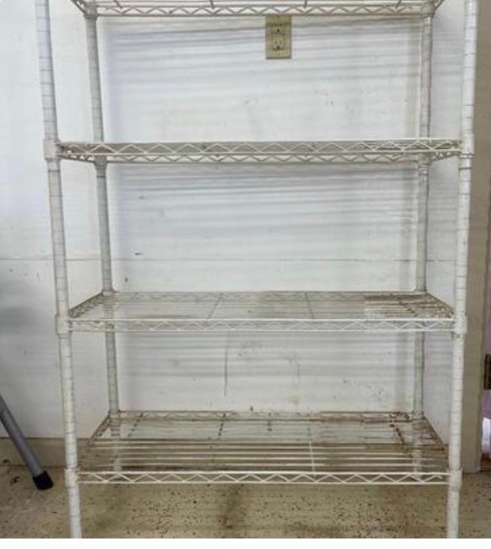 870-White Epoxy Coated Wire Shelving | EstateSales.org