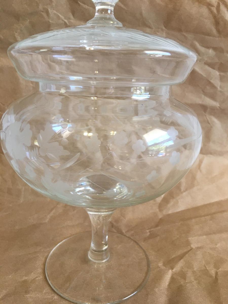 Etched Glass Candy Dish 10 inches | EstateSales.org