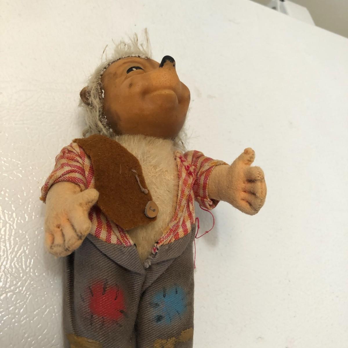 Lot 12 - Stief Mecki the Hedgehog Figure | EstateSales.org