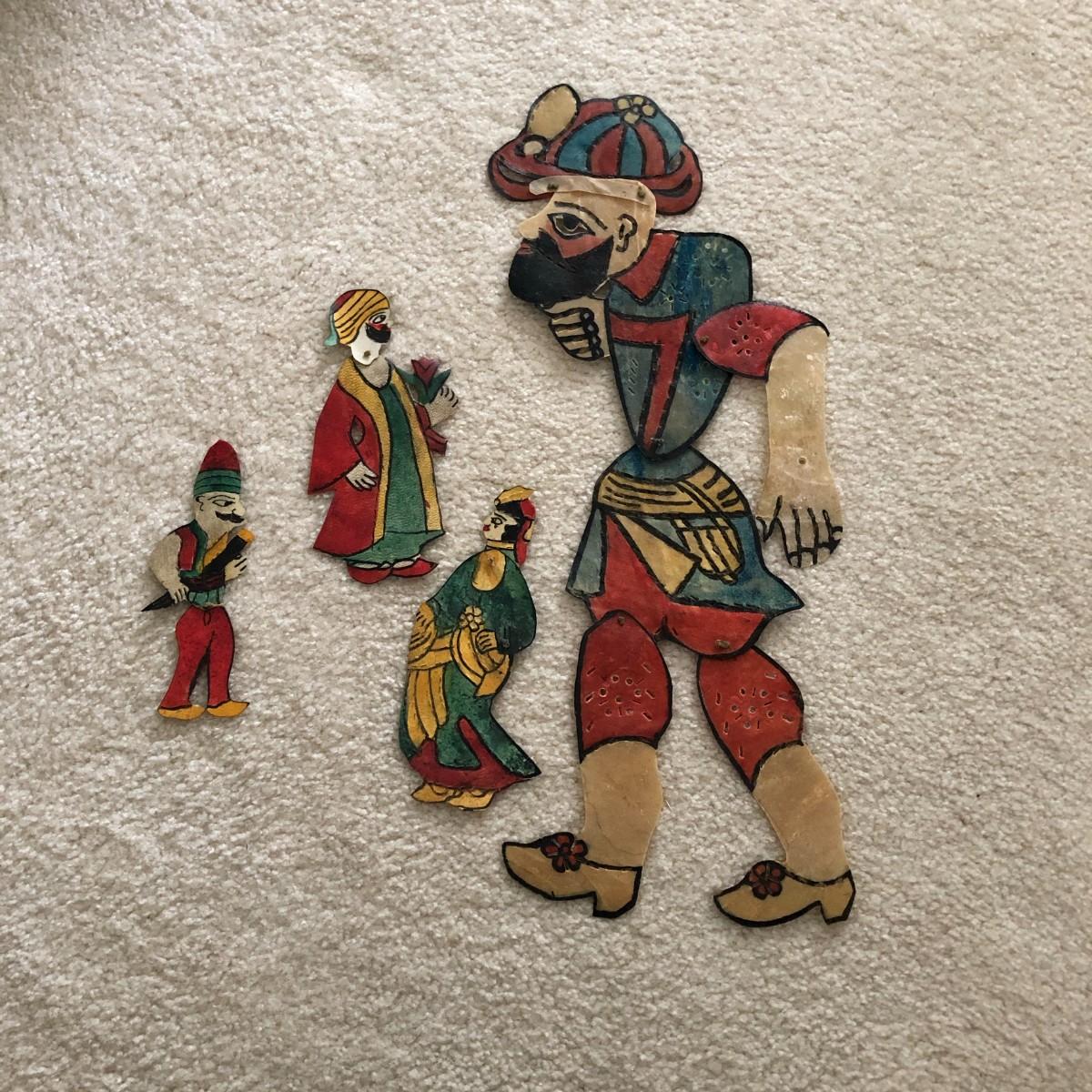 Lot 44 - Turkish Shadow Puppets GOOGLE ALERT | EstateSales.org