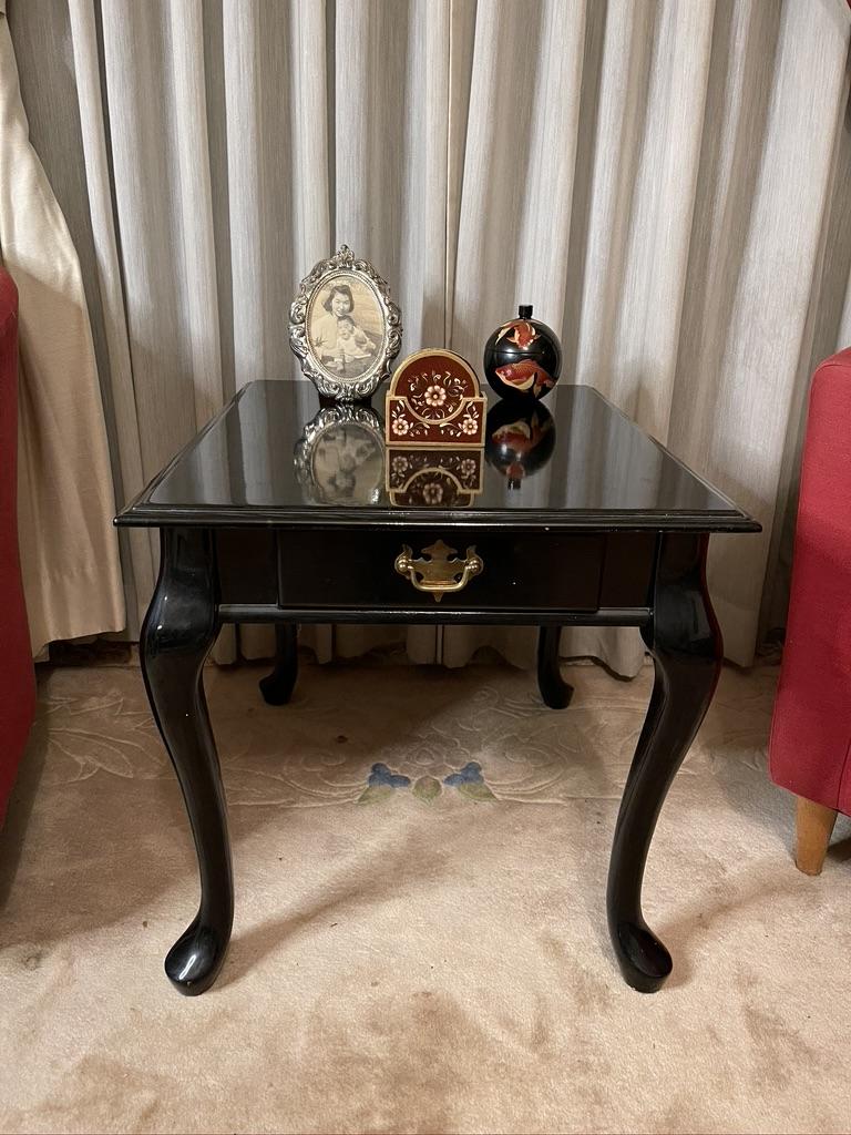 Mission Style Black Side Table with Pull Out Drawer | EstateSales.org