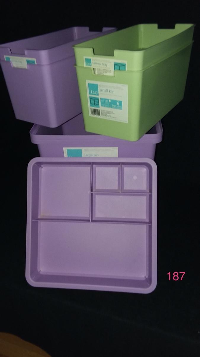 Lot 187 ITSO Plastic Storage Bins | EstateSales.org