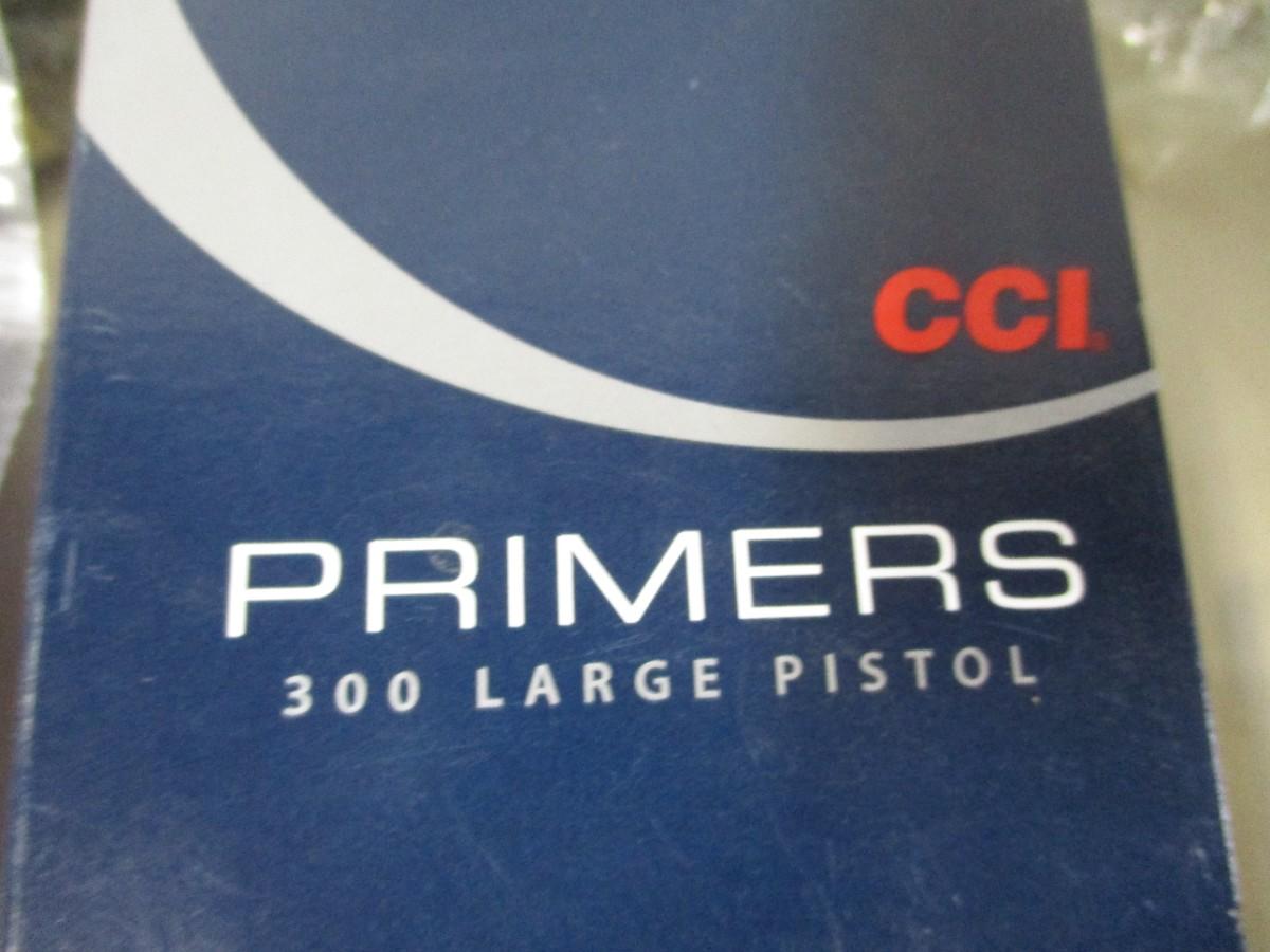 Lot 195 - CCI Primers 300 Large Pistol - 9 MM Luger Shell Case - 380 ...
