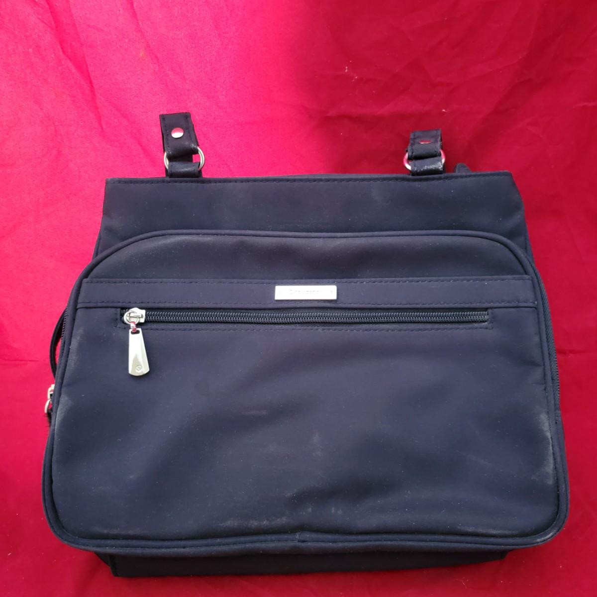 Black Purse EstateSales Black Purse EstateSales