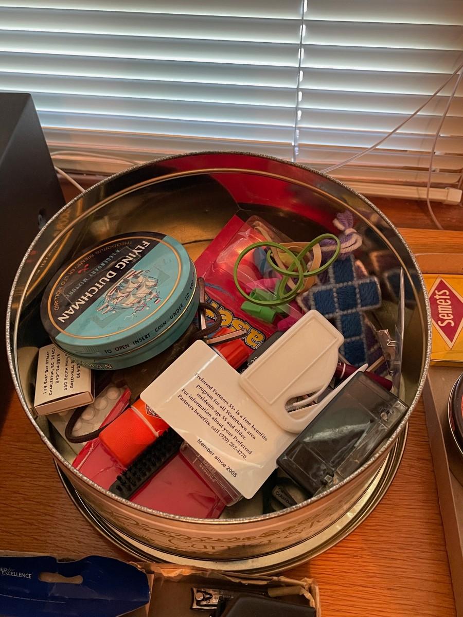 Mixed office supplies #1 | EstateSales.org