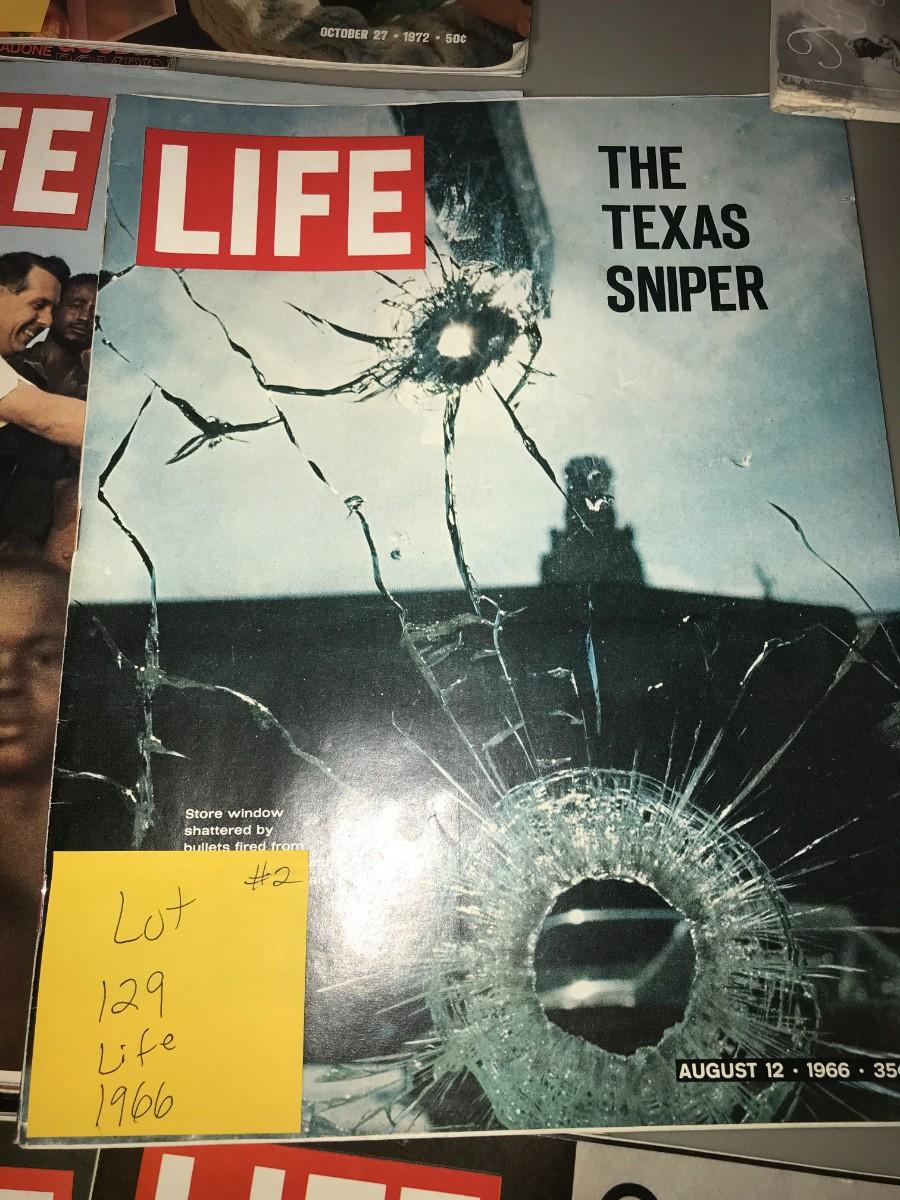 Life Magazine The Texas Sniper August 12, 1966 (Lot 129) | EstateSales.org