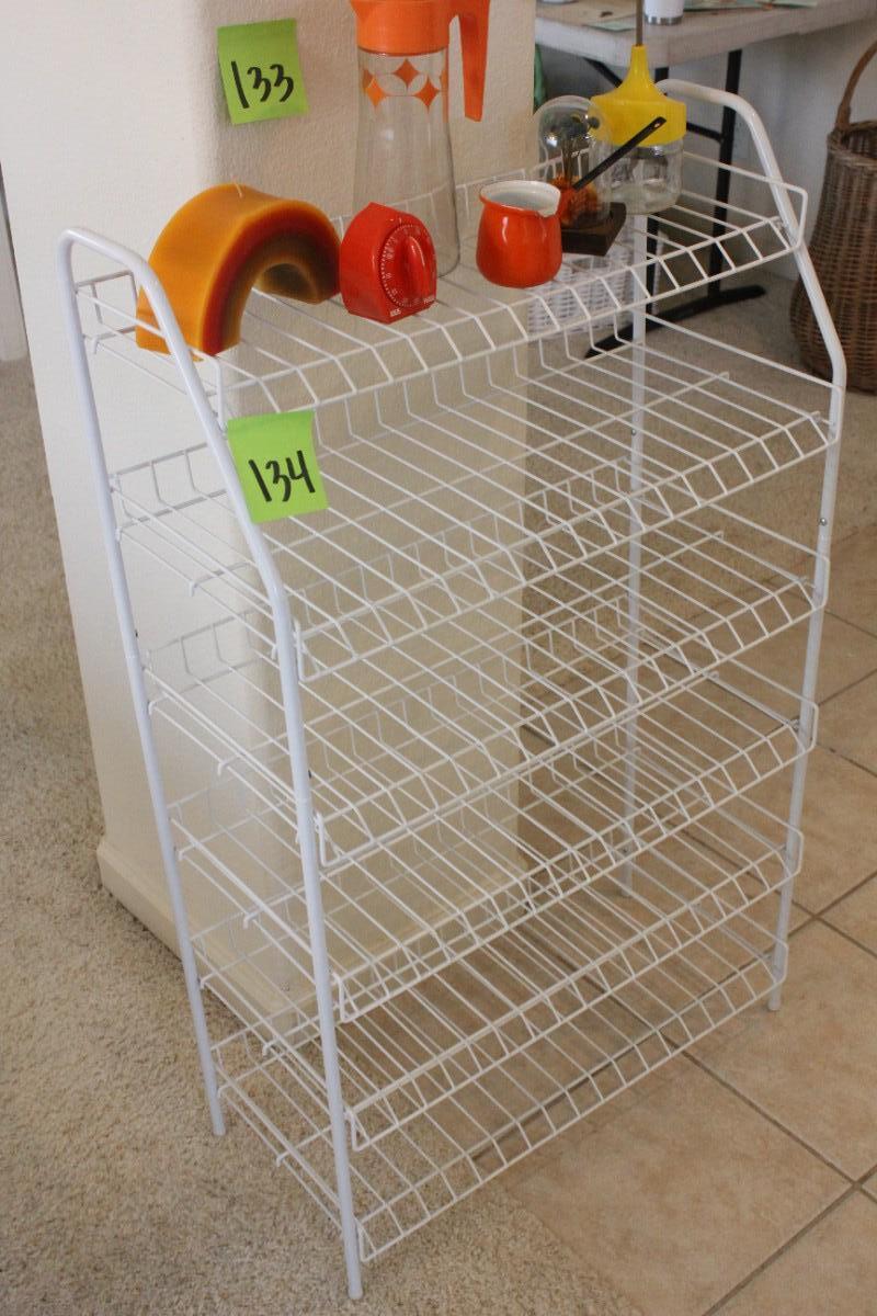 Lot 134 White Wire Rack | EstateSales.org