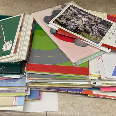 #402 Pile of Greeting Cards | EstateSales.org