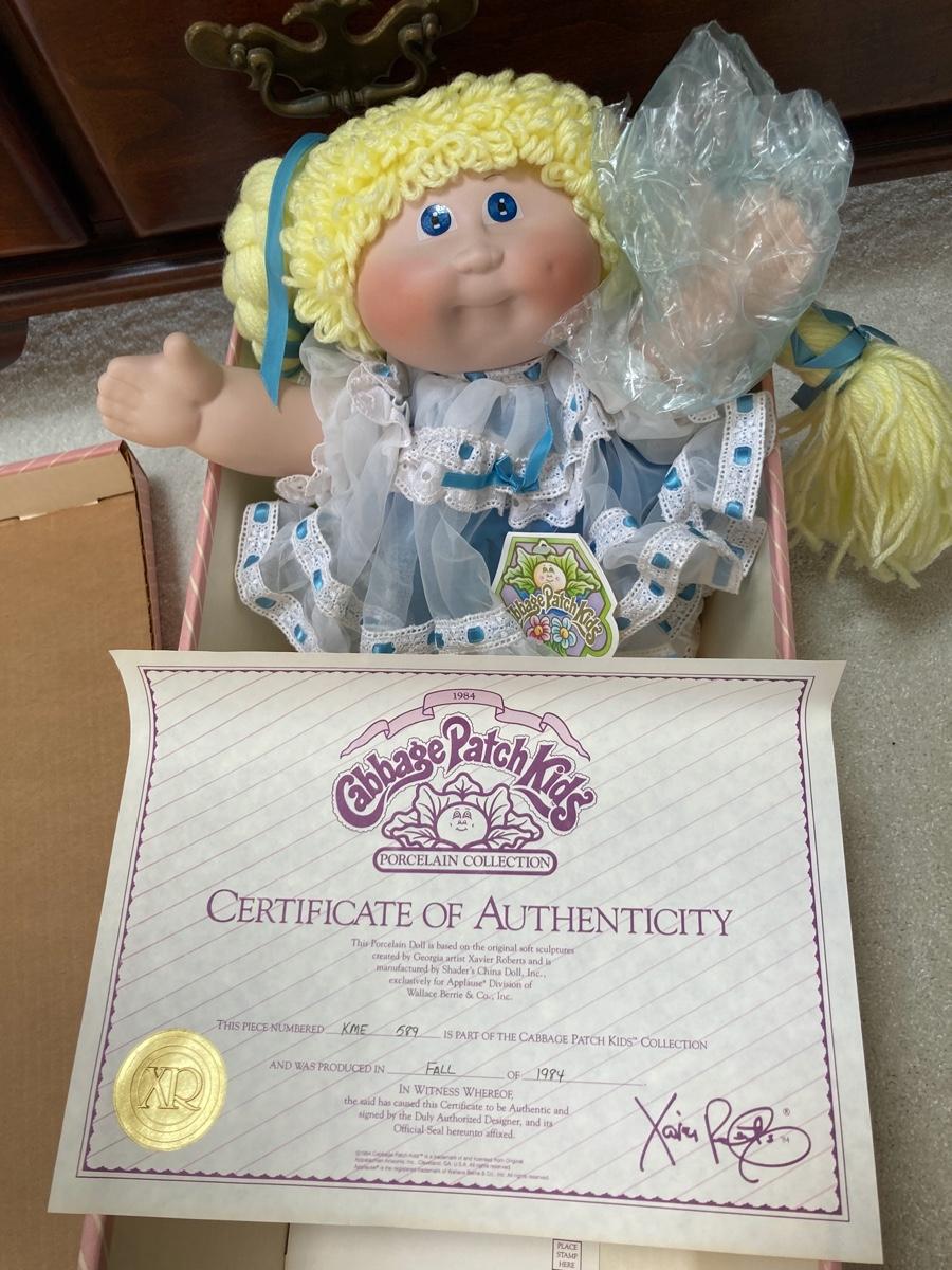 NIB Cabbage Patch Porcelain Collection | EstateSales.org