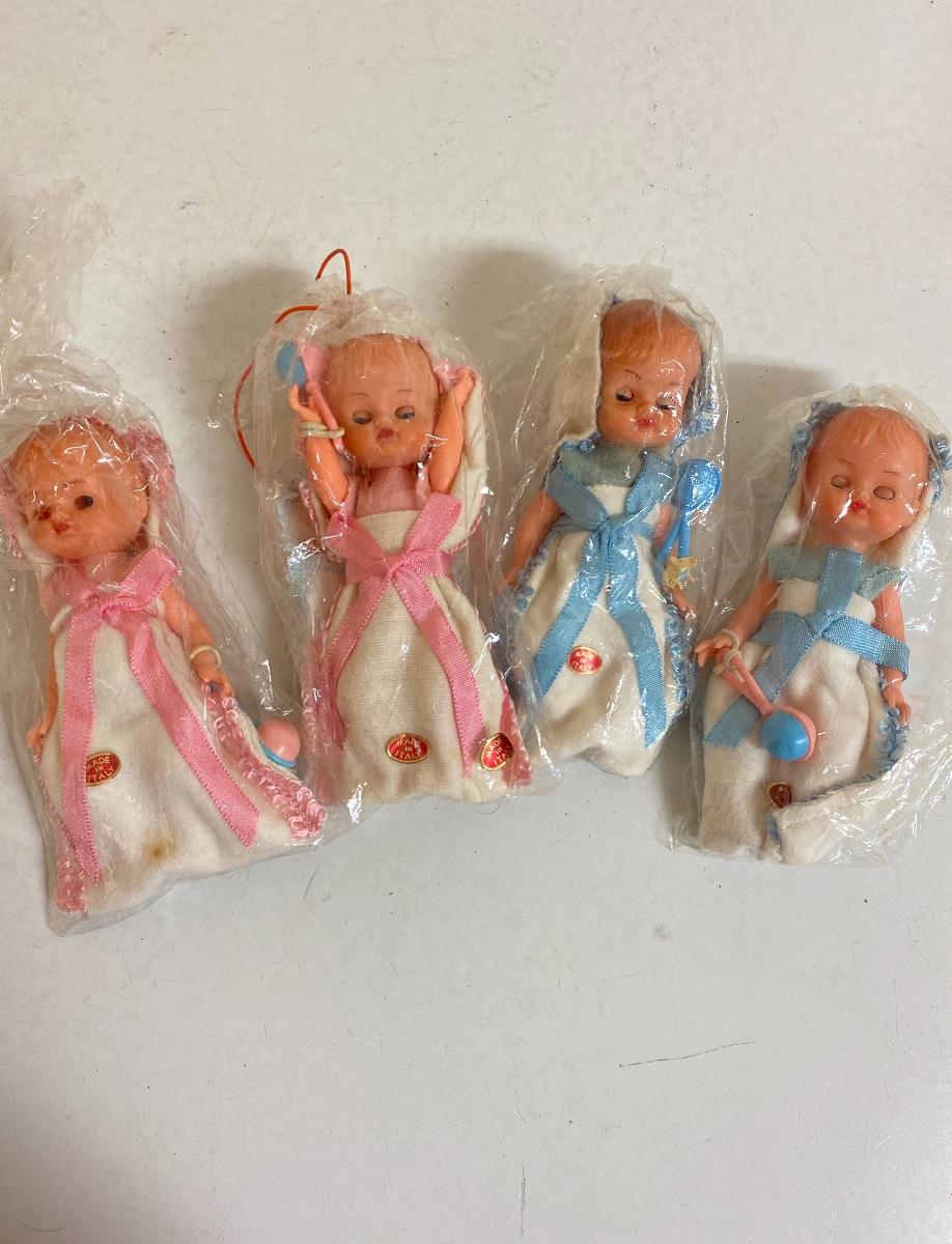 Lot of vintage Galba baby dolls | EstateSales.org