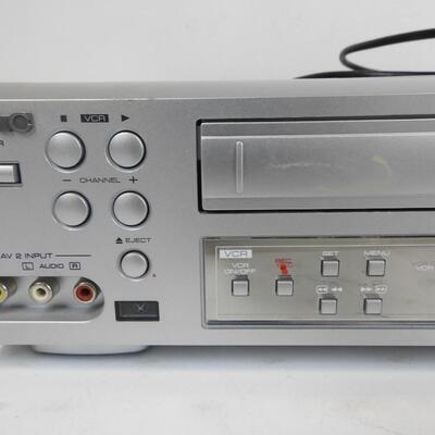 TEAC VHS DVD Player. Turns On | EstateSales.org