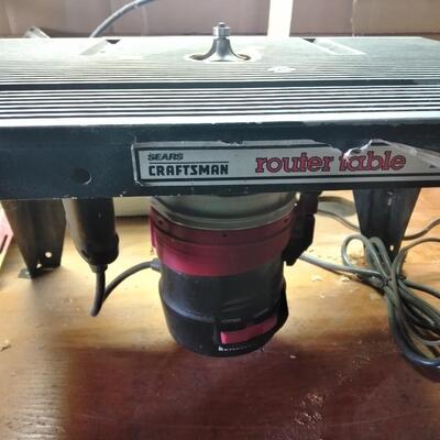 LOT 10 CRAFTSMAN 1 1/2 HP ROUTER WITH ROUTER TABLE | EstateSales.org