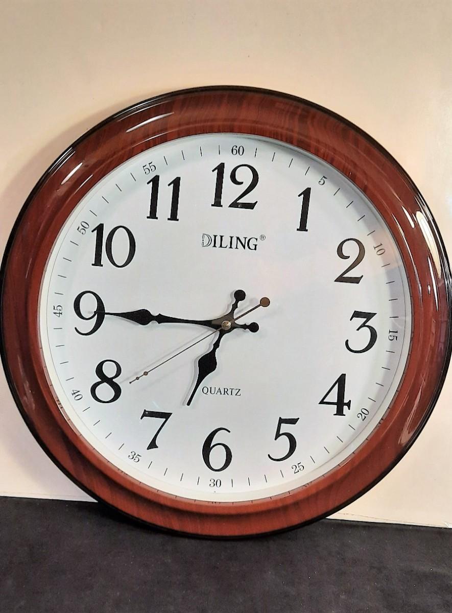 Lot 216 Wall Clock by "Diling" . 15" Diameter Quartz Clock ...