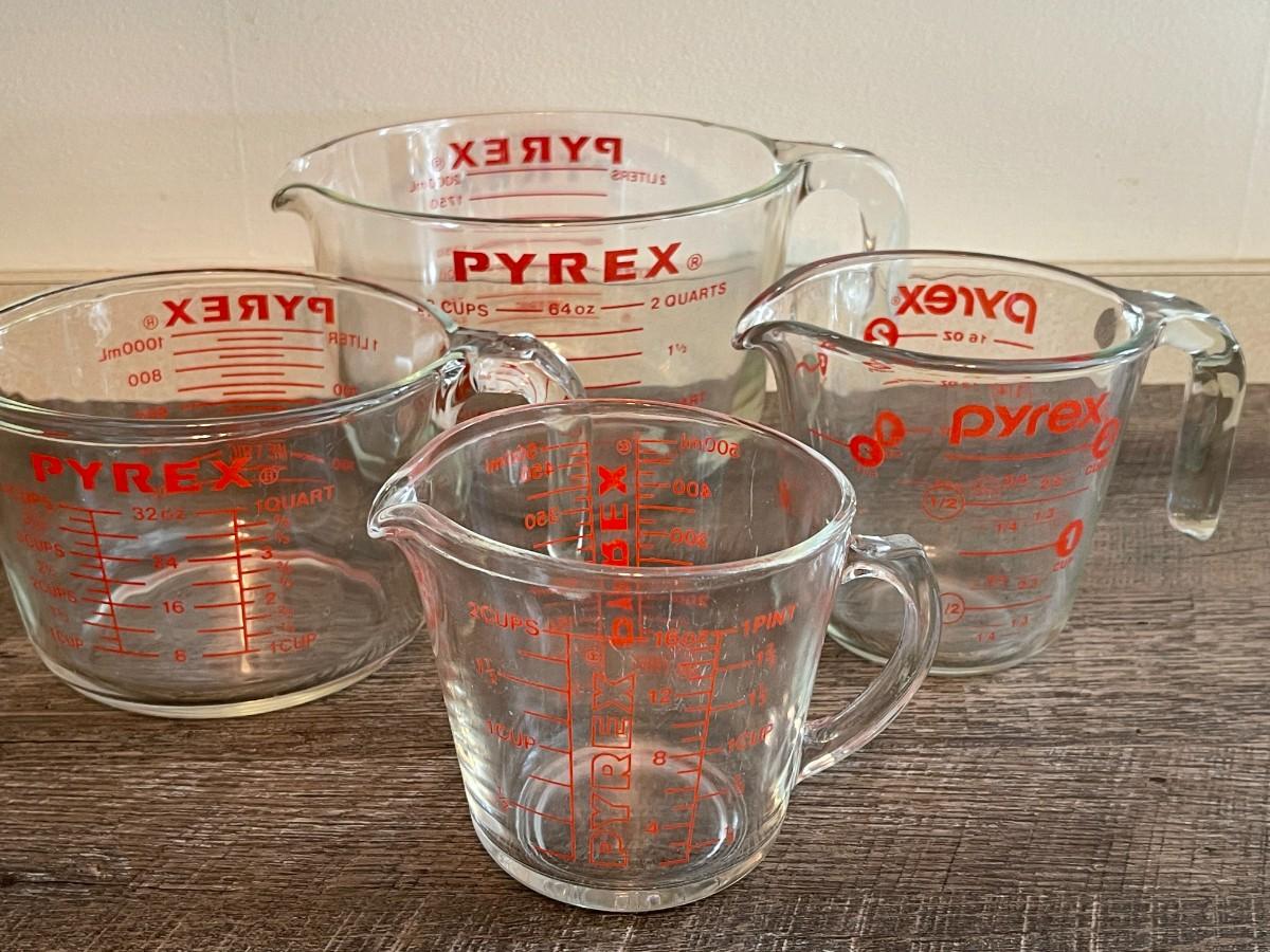 Lot of Pyrex Glass Measuring Cups | EstateSales.org