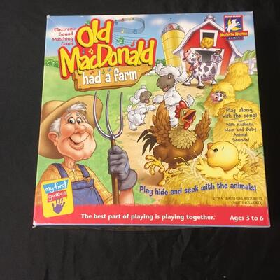 Old Macdonald had a farm board game for kids | EstateSales.org