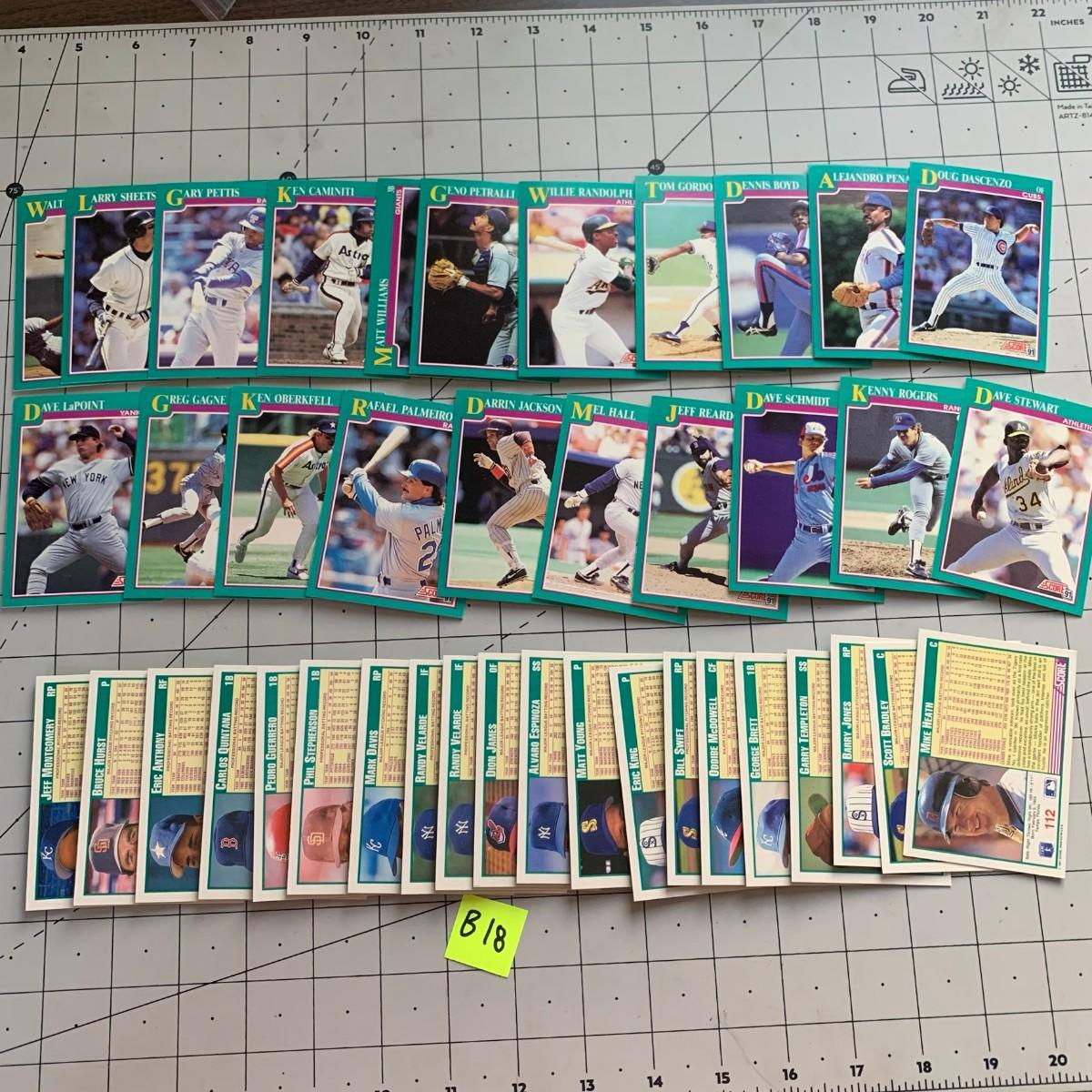 #92 Score Baseball Card Selection B18 | EstateSales.org