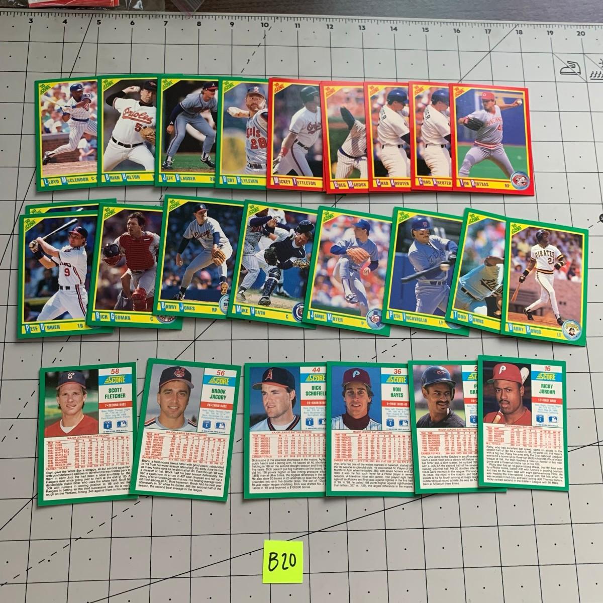 #93 Score '90 Baseball Card Selection B20 | EstateSales.org