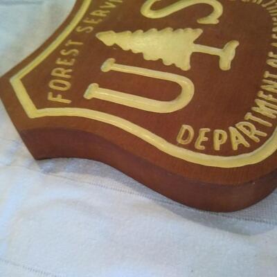 Vintage wooden US Forest Service sign | EstateSales.org