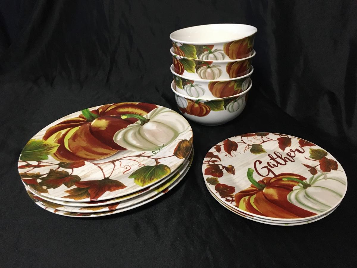 Fall decorative dishes | EstateSales.org