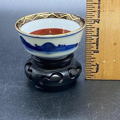 Vintage Japanese Miniature Bowl Salt Cellar with Stand | EstateSales.org