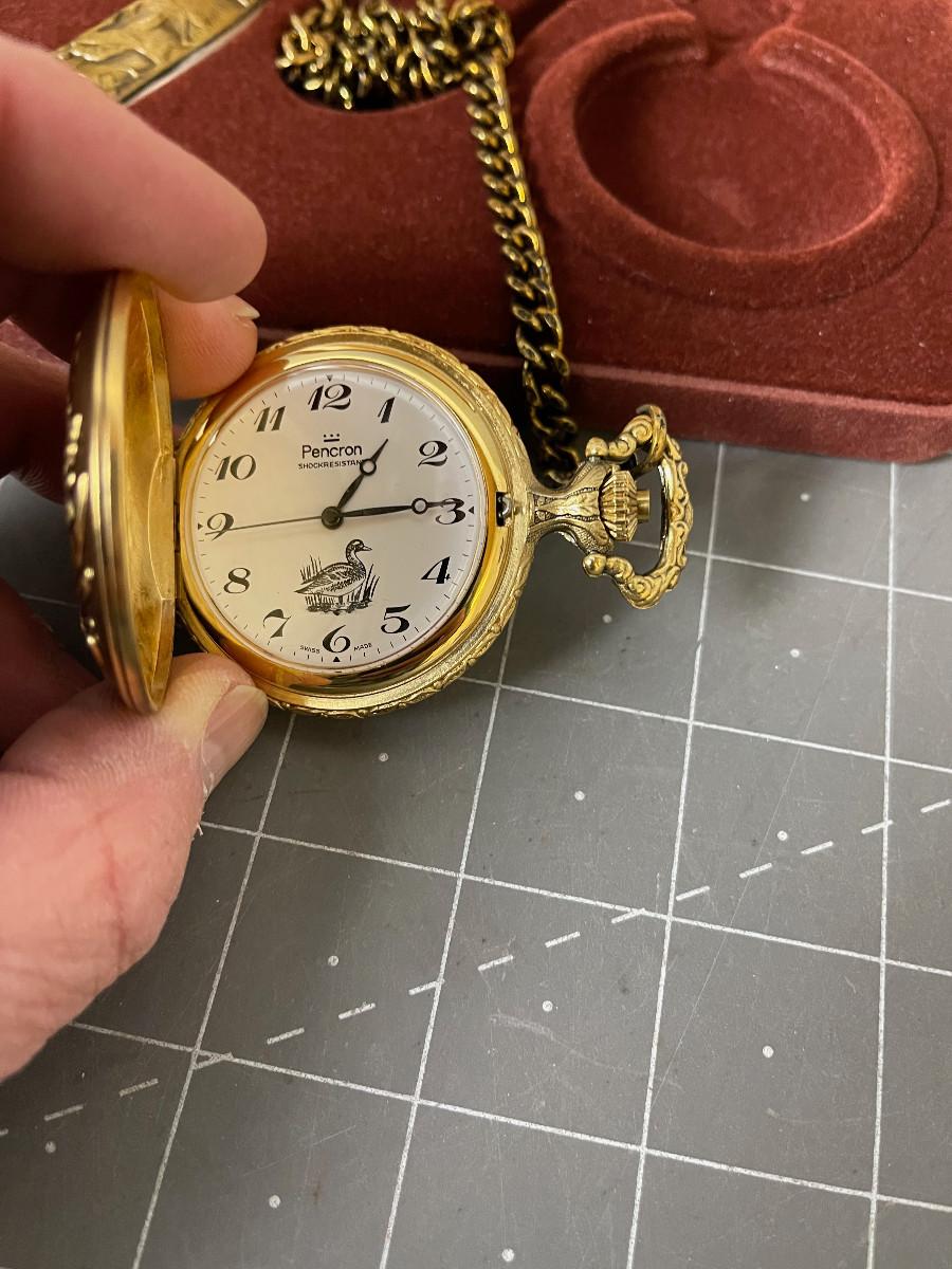 PENCRON Pocket Watch And Pocket Knife Set NEW EstateSales PENCRON Pocket Watch And Pocket Knife Set NEW EstateSales