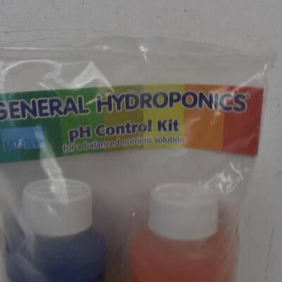 General Hydroponics pH Control Kit - New | EstateSales.org