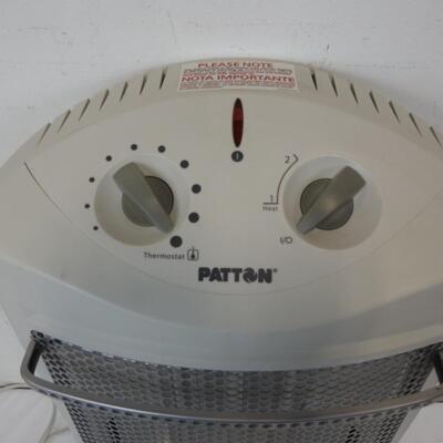 Patton Tower Quartz Heater, In Box, Used, Works | EstateSales.org