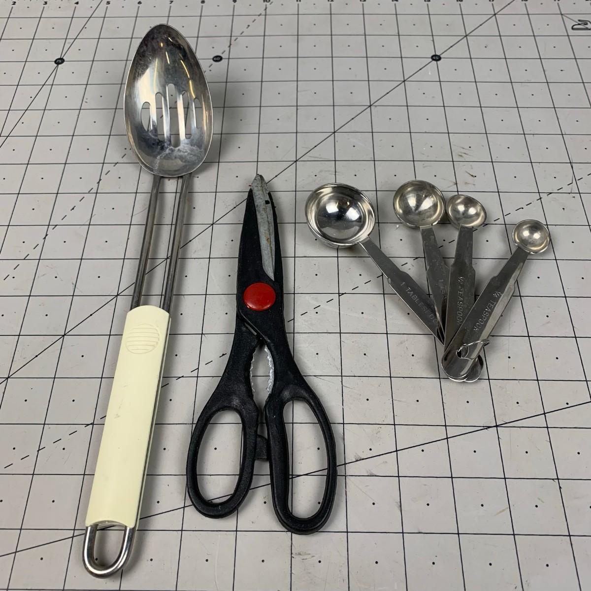 #131 Laddle, Scissors, Measuring Spoons | EstateSales.org