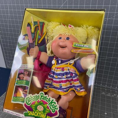 Cabbage Patch Kids Snack Time Kid, NEW - ADULTS ONLY!!! | EstateSales.org