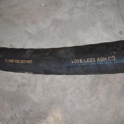 LOT 109 METAL LOVE-LESS ASH COMPANY ASH VACUUM CHEETAH II | EstateSales.org