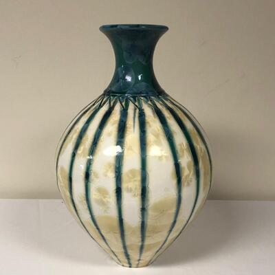 Phil Morgan Seagrove NC Crystalline Pottery Vase (FO-KM) | EstateSales.org