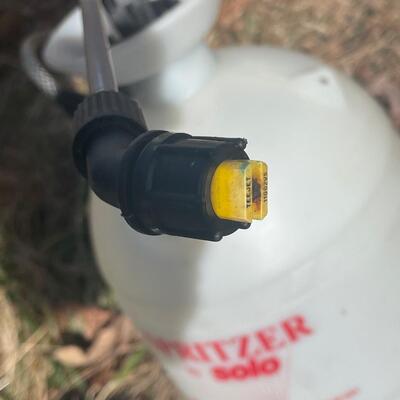 Sprayer, Drift Guard, & Two Lawn Sprinklers (TR-RG) | EstateSales.org