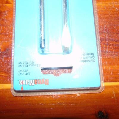 LOT 117 TASK FORCE TOOL SET & MORE | EstateSales.org