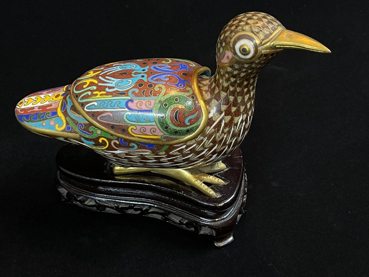 Vintage Chinese Cloisonne Bird Box and Custom Stand | EstateSales.org