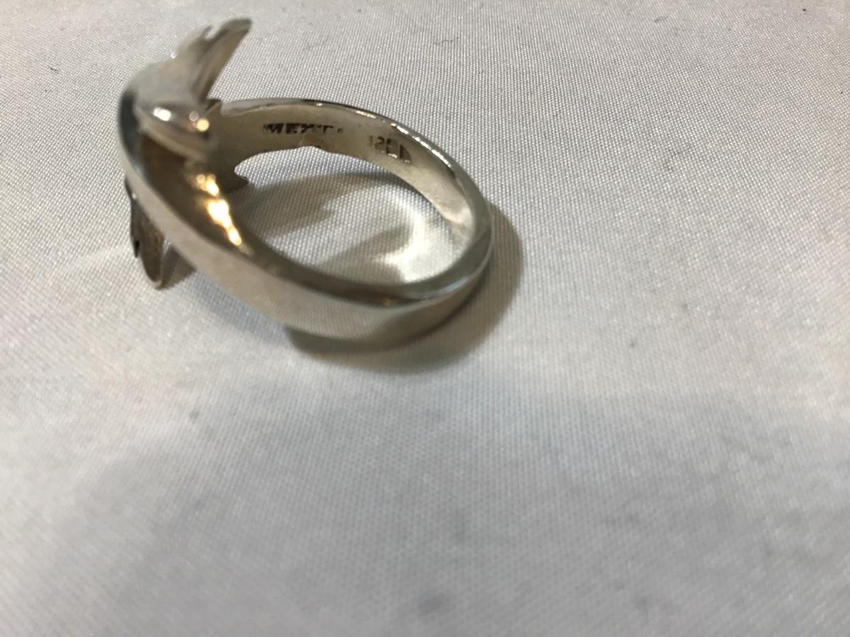 Ring with Mexico 925 markings | EstateSales.org