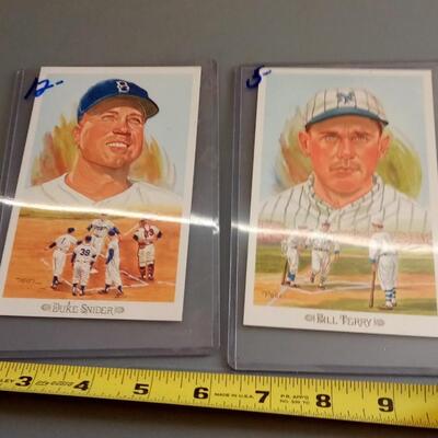 LOT 90 TWO VINTAGE BASEBALL PLAYERS POSTCARDS | EstateSales.org