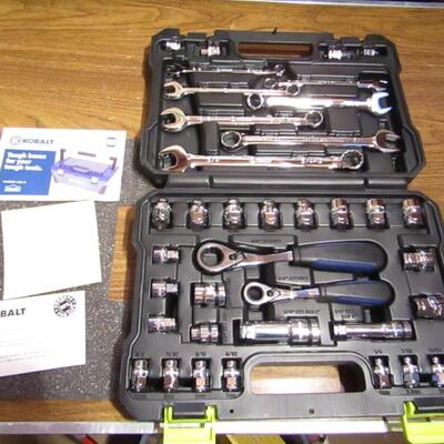 LOT 34 NEW 38 PC KOBALT XTREME ACCESS SOCKET SET IN A CARRY CASE ...