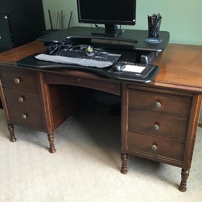 O1 - Vintage Leopold Desk (desk riser/computer not included ...