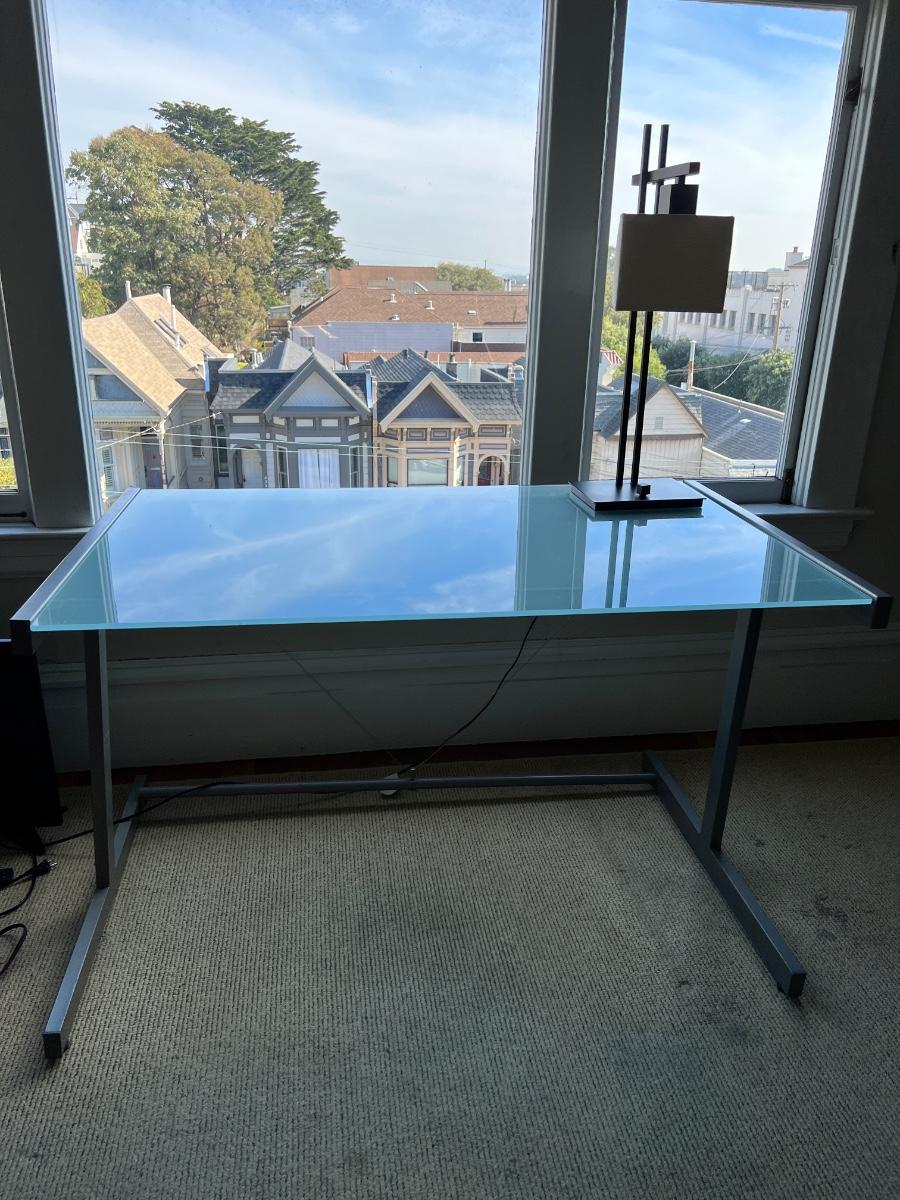 Modern glass top desk | EstateSales.org